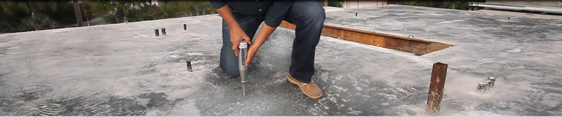 Concrete Test Hammer / Sclerometer | PCE Instruments